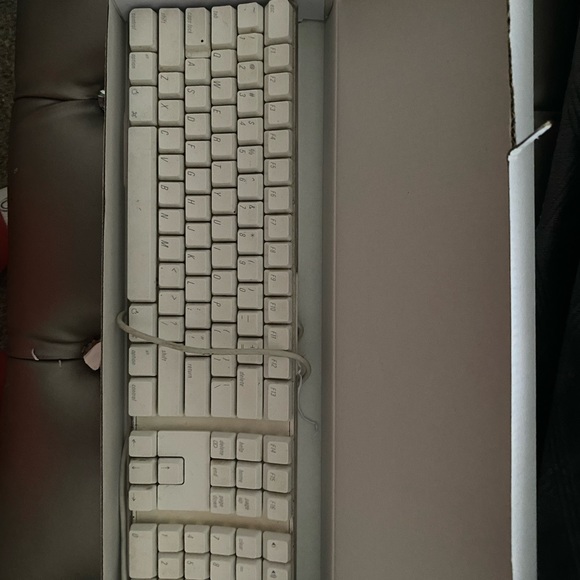 Apple | Computers, Laptops & Parts | Apple Imac Full Size Wired ...